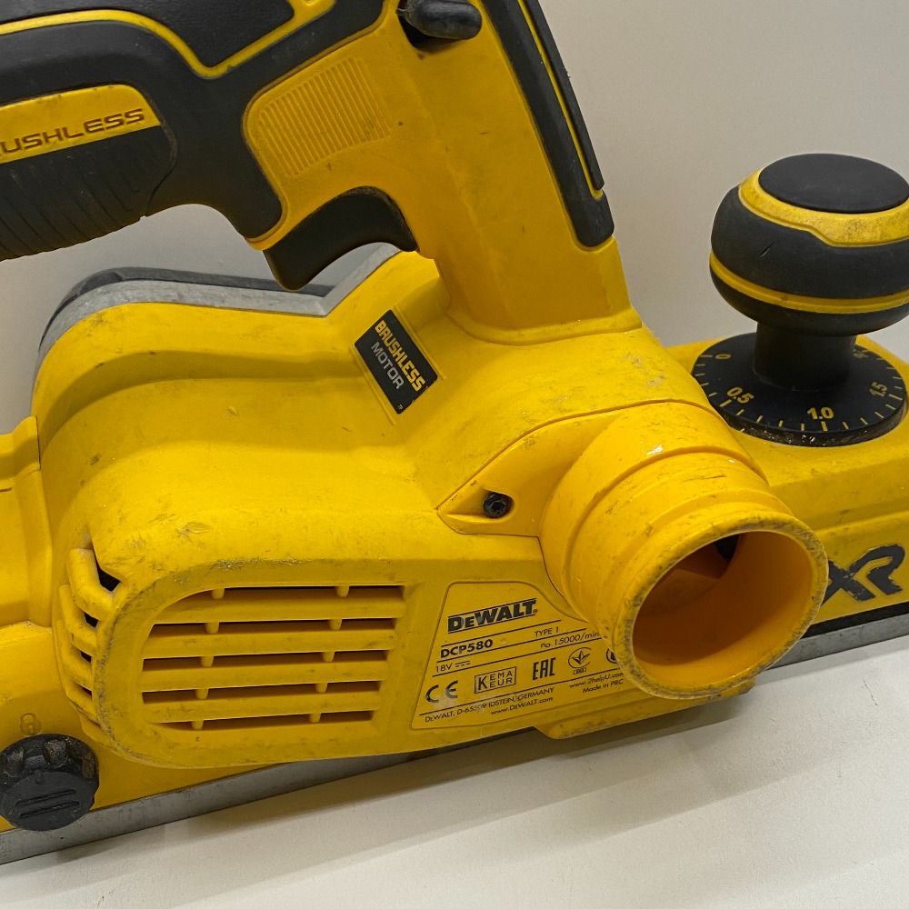 Pre-owned Dewalt DCP580 18V Brushless Cordless Planer Body Only - Own4Less